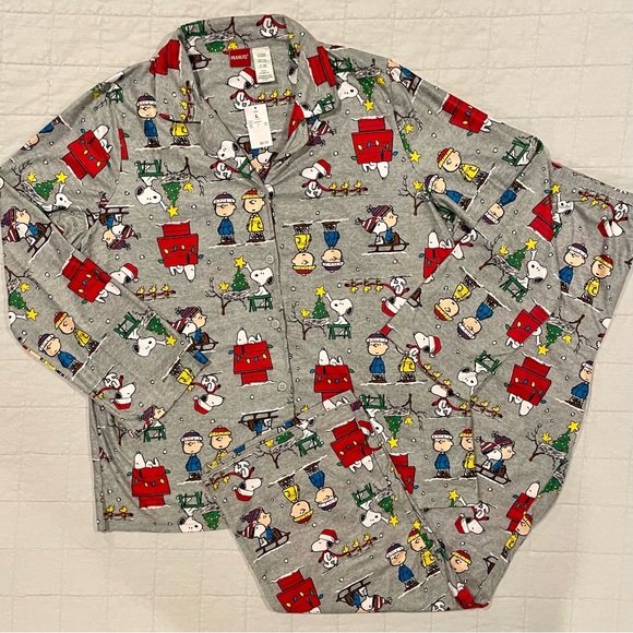 Peanuts | Intimates & Sleepwear | New Peanuts Christmas Pajamas Womens ...